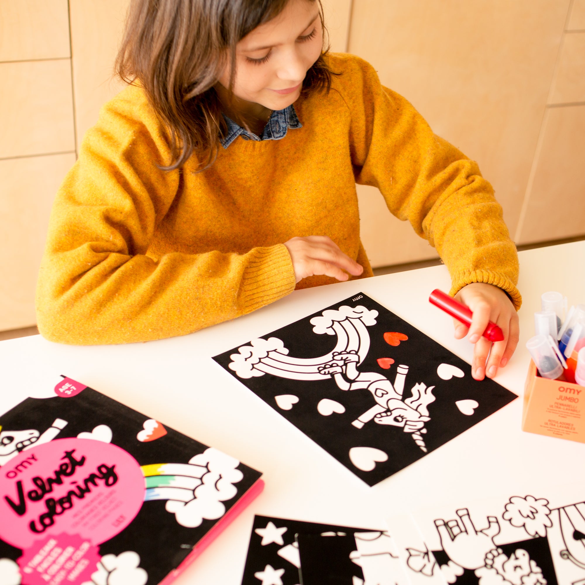 Velvet Coloring: Unique and Velvety Creations | Official OMY Maison Pro US